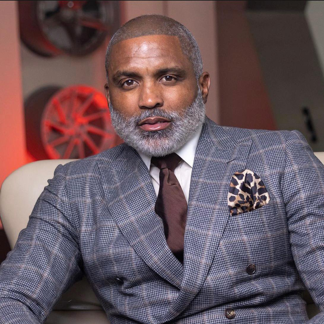 Team – Prolific Sports Inc